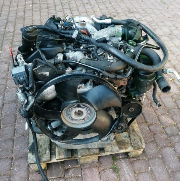 Genuine Mercedes-Benz OM642 3.0 CDI V6 Diesel Engine - Premium AMG car ...