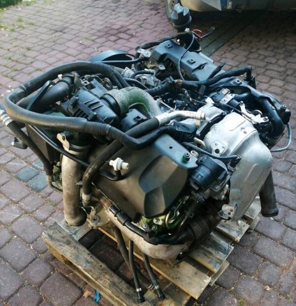 Genuine Mercedes-Benz OM642 3.0 CDI V6 Diesel Engine - Premium AMG car ...